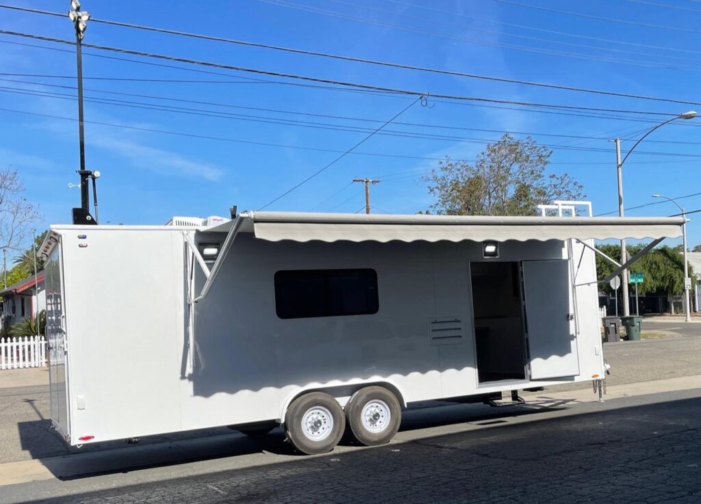 Custom Trailers – Universal Trailers