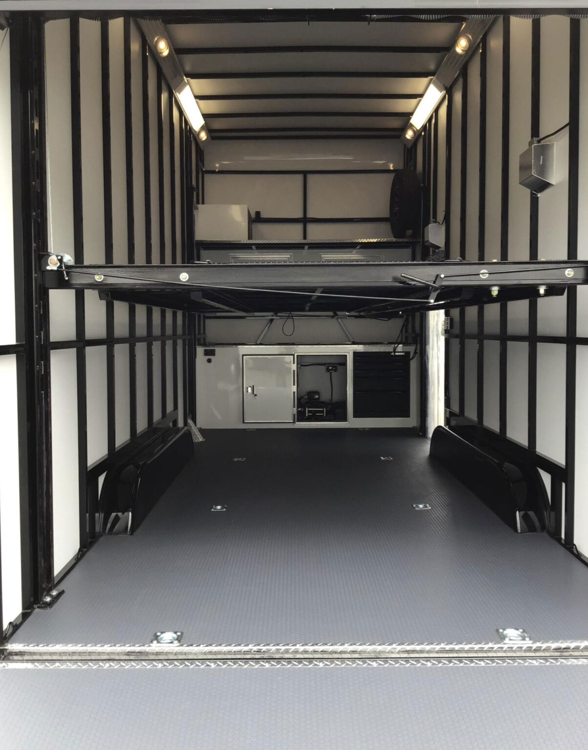 Stacker Trailers | Universal Trailers