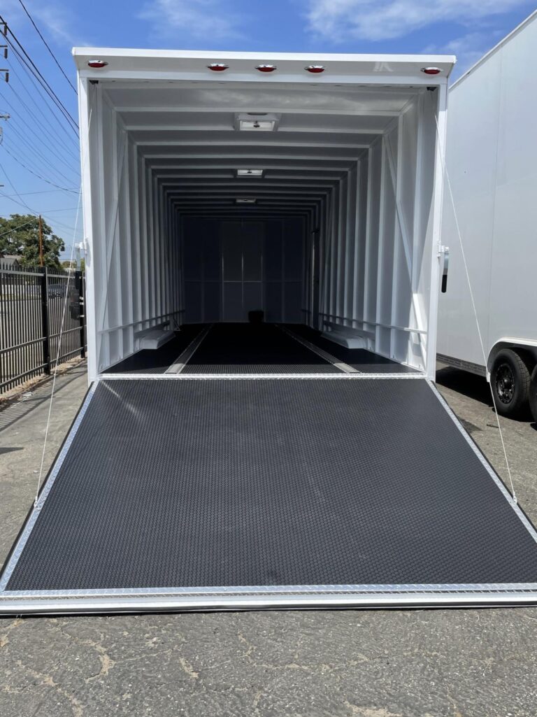 Custom Trailers – Universal Trailers