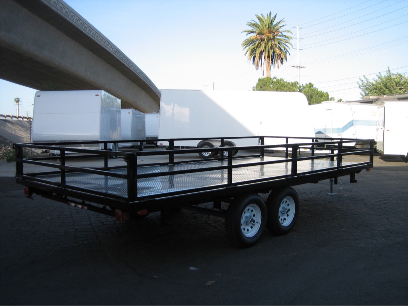 Flatbed & Utility Trailers | Universal Trailers