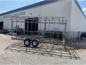 Enclosed Trailers – Universal Trailers